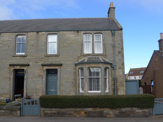 21 Milton Place, Pittenweem KY10, 3 bed detached house to rent, £1,495 pcm | PrimeLocation