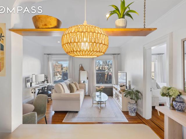 21 Monroe Place, Brooklyn, NY