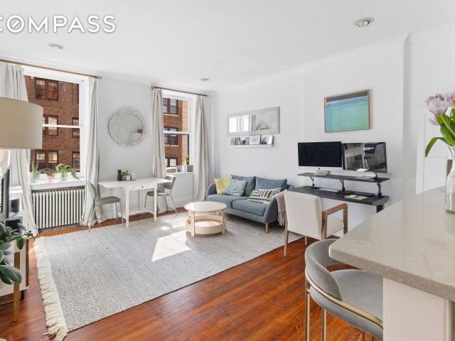 21 Monroe Place, Brooklyn, NY