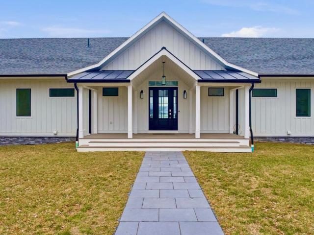 21 Mossy Point Rd, Ticonderoga, NY 12883 | MLS #202614 | Compass