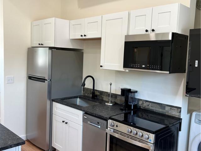 21 Murphy Circle B