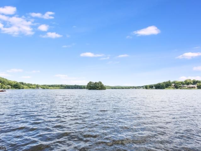 21 Musconetcong Ave