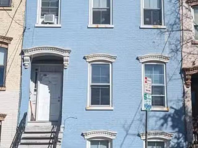 21 Myrtle Avenue, 2, Albany, NY 12202