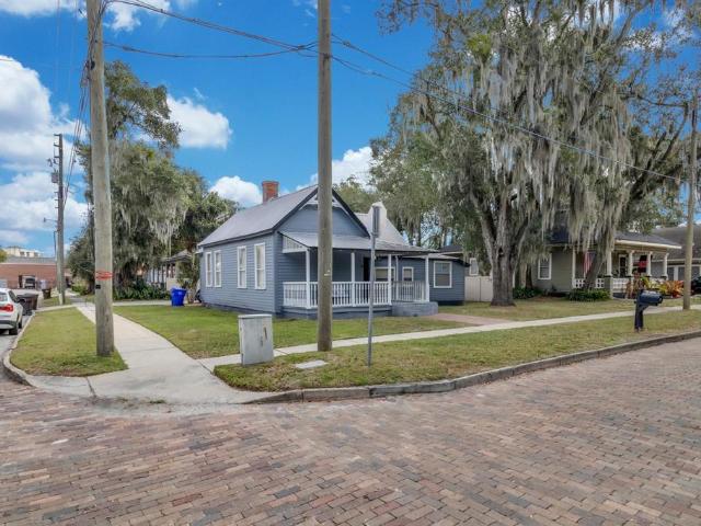 21 N Beaumont Ave, Kissimmee, FL 34741 | MLS #S5141 | Compass