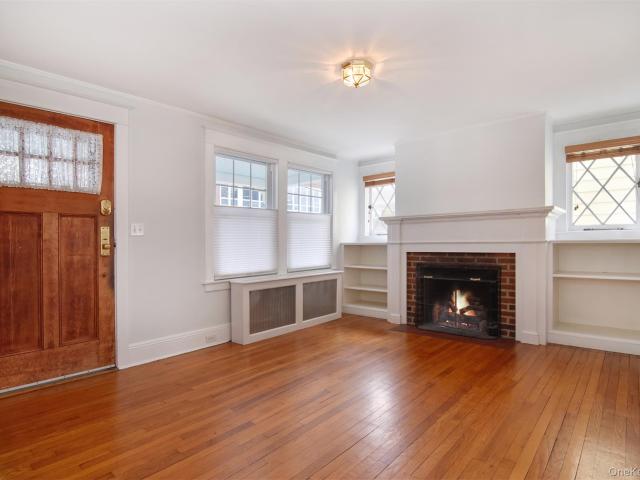 21 N Ferris Street
