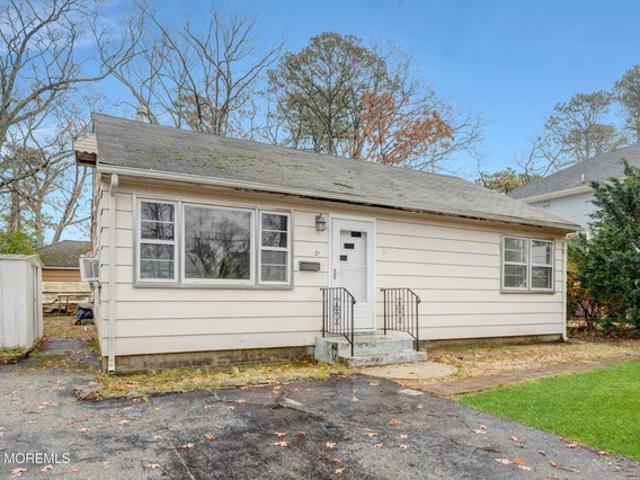 21 N Raleigh Rd, Brick, NJ 08723