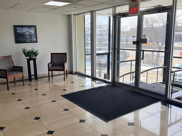 21 N Skokie Highway N # 204