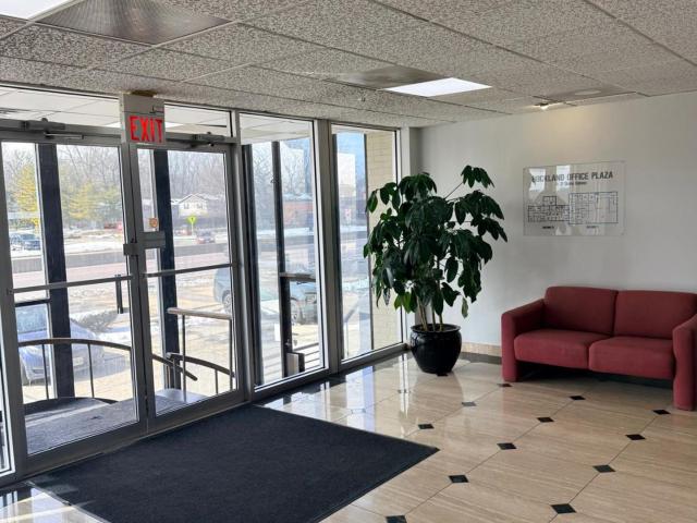 21 N Skokie Highway # 203