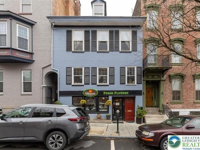 21 N 2nd St, Easton, PA 18042