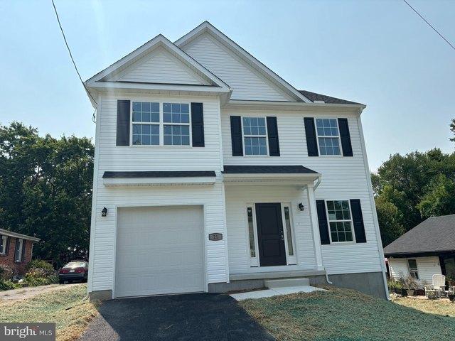 21 Neurys Ln, Newark, DE 19702