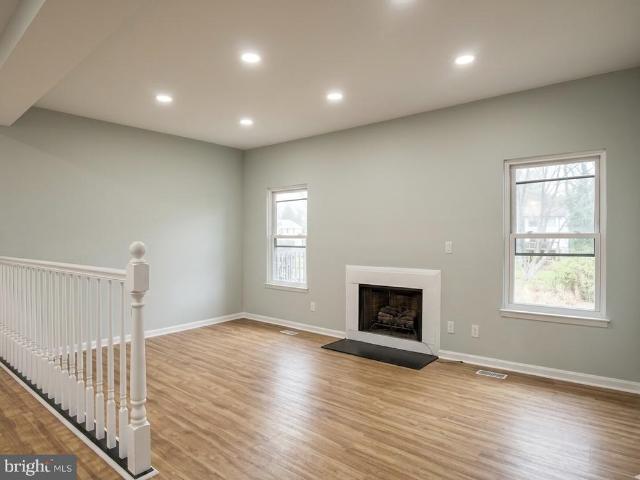 21 Neves Court
