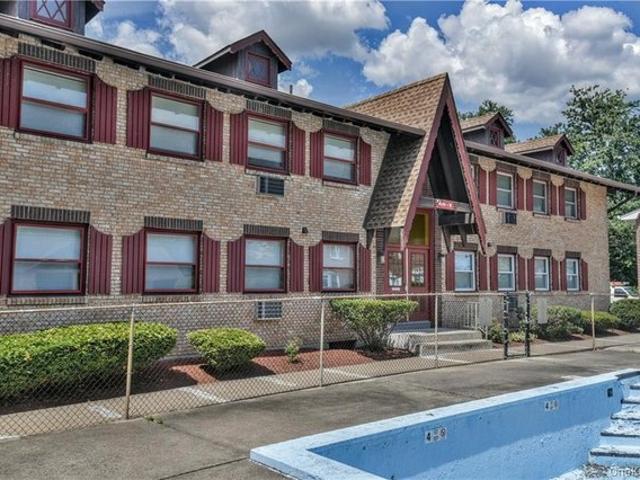 21 Normandy Vlg Unit 2, Nanuet, NY 10954