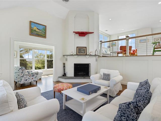 21 ocean heights road