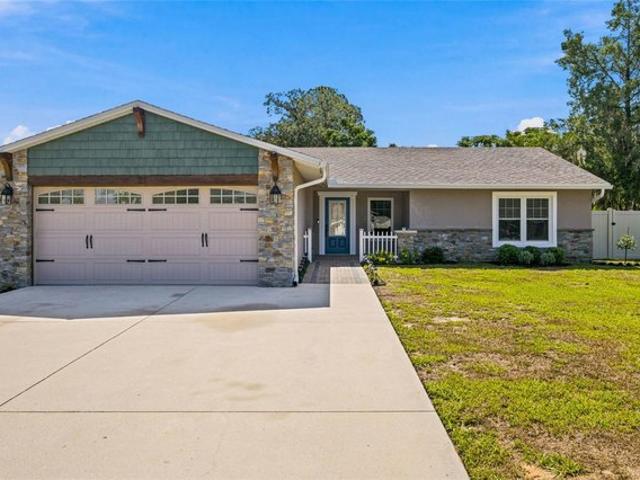 21 Oak Ct, Eustis, FL 32726