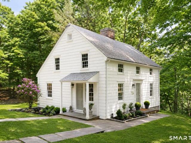 21 Old Hwy, Wilton, CT 06897