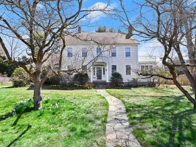 21 Oldfield Road, Fairfield, CT 06824