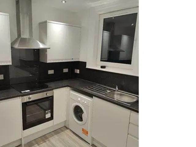 21 Parkhead Crescent, City of Edinburgh, EH11 4SA, United Kingdom | Room for rent #166863325 | Rentberry