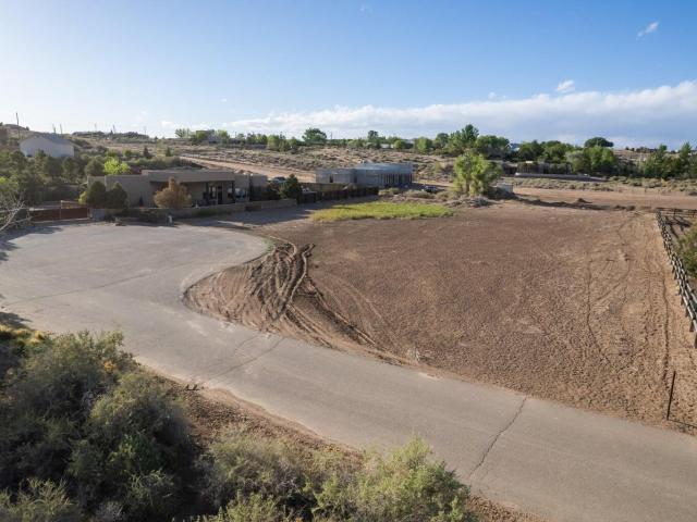 21 Paseo C De Baca Road