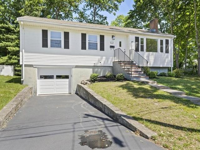 21 Pauline St, Randolph, MA 02368