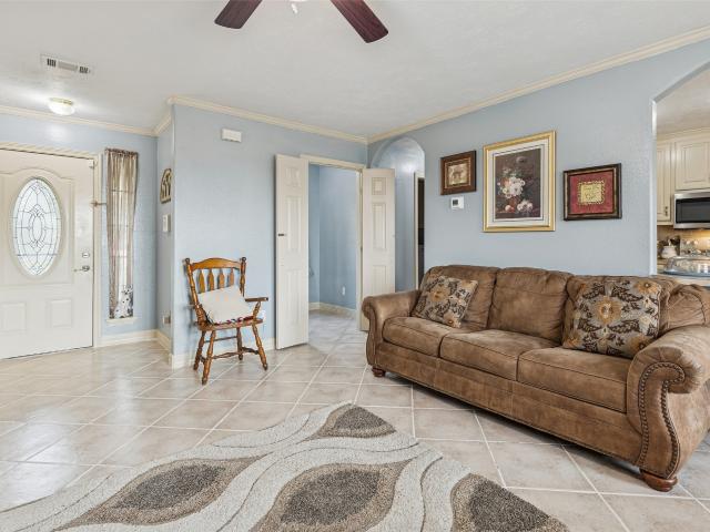 21 Pine Prairie School Road