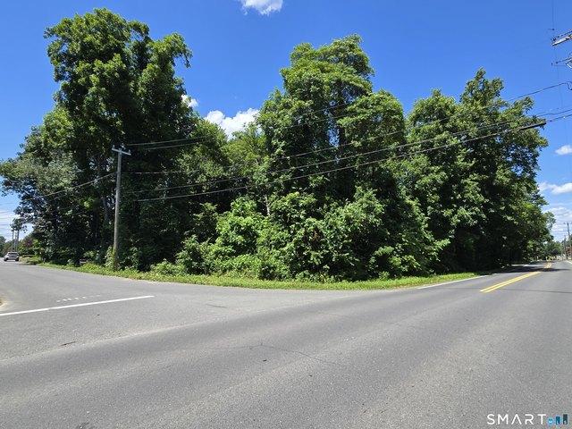 21 Pinecrest Dr, Prospect, CT 06712