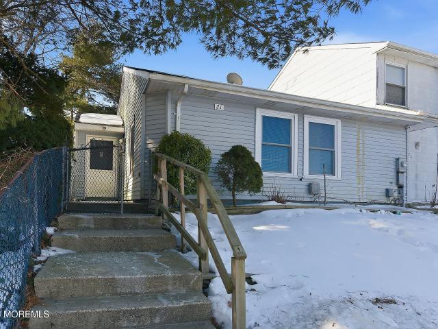 21 Potomac Court