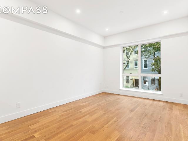 21 Powers Street, Brooklyn, NY
