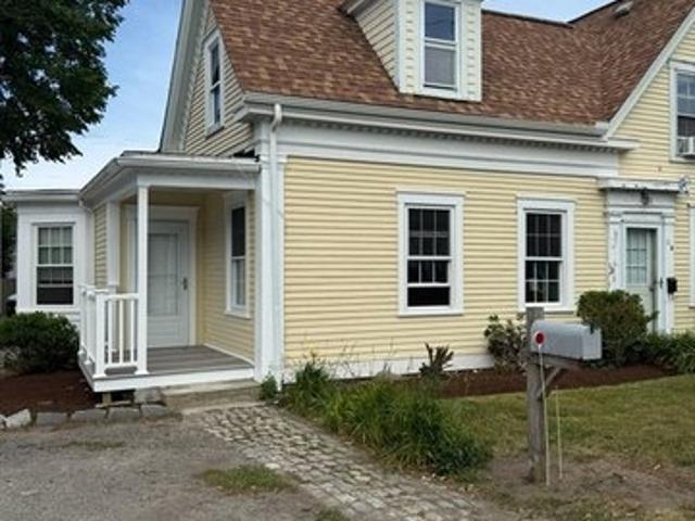 21 Pleasant St Unit 8, Barnstable, MA 02601