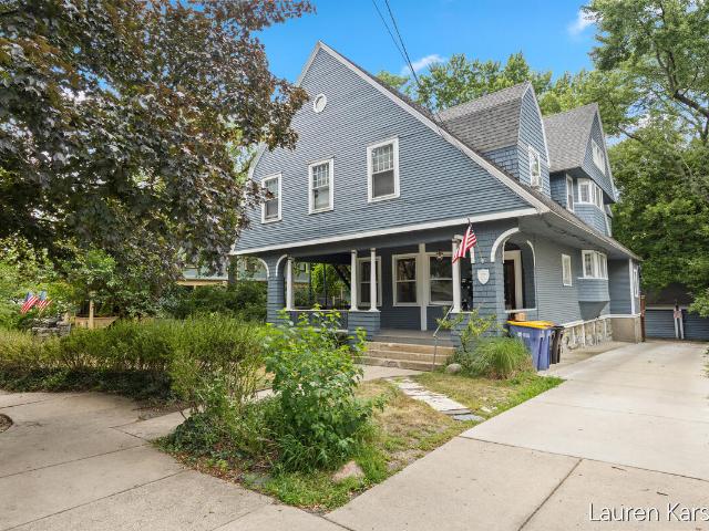 21 Prospect Avenue