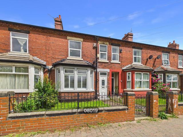 21, Railway Terrace, Pontefract WF9, 3 bed terraced house to rent, £900 pcm | PrimeLocation