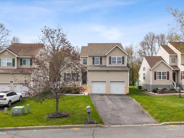 21 Reed Ct, Washingtonville, NY 10992