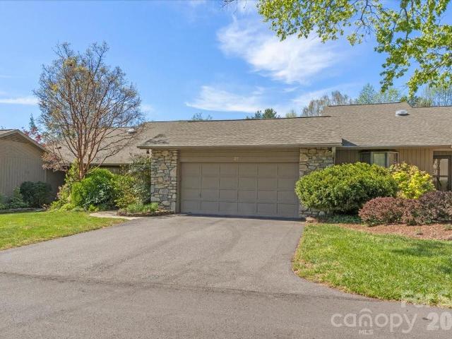 21 Ridge Ter, Asheville, NC 28804 | MLS #4370 | Compass
