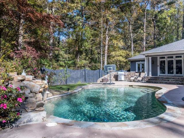 21 River Pine Dr SW, Rome, GA 30165 | MLS #7676 | Compass