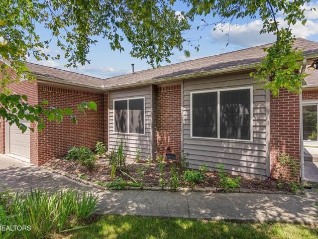 21 Rivers Ct, Oak Ridge, TN 37830