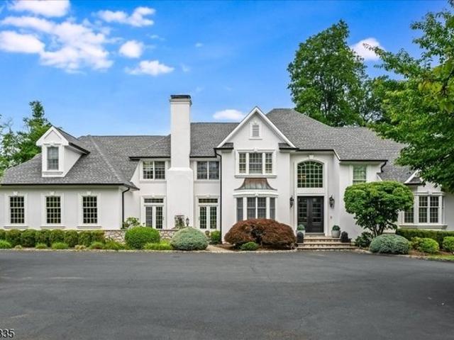 21 Rockage Rd, Warren Twp, NJ 07059