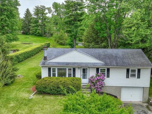 21 Rowell Ln, Wappingers Falls, NY 12590