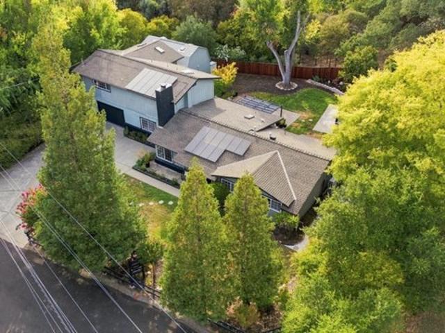 21 Russell Ct, Walnut Creek, CA 94598