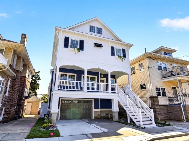 21 S Richards Ave