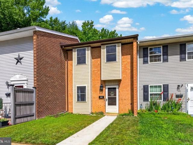 21 Sailboat Cir, Newark, DE 19702