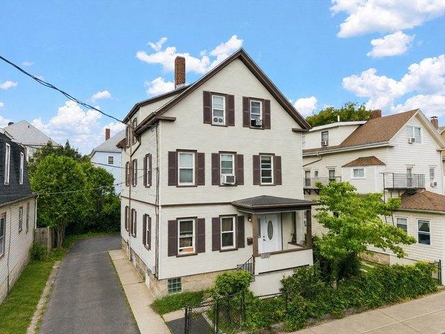 21 Salisbury St, New Bedford, MA 02744