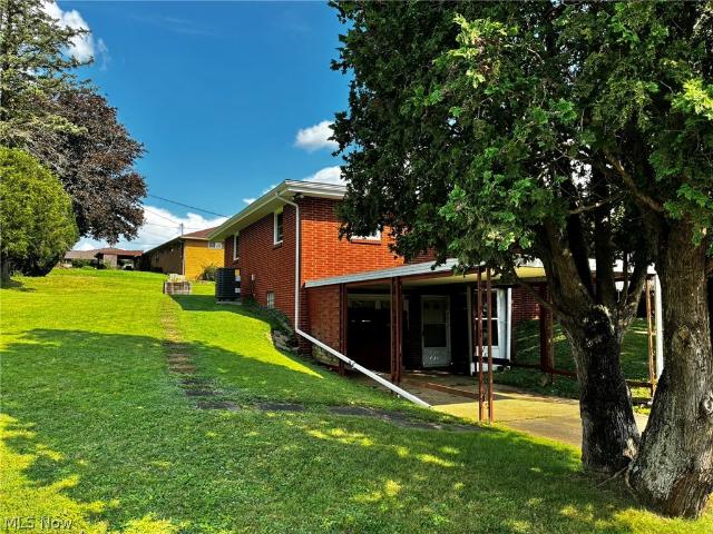 21 Sarah Boulevard