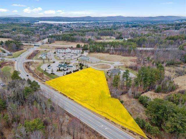 21 Sawmill Rd, Gilford, NH 03249