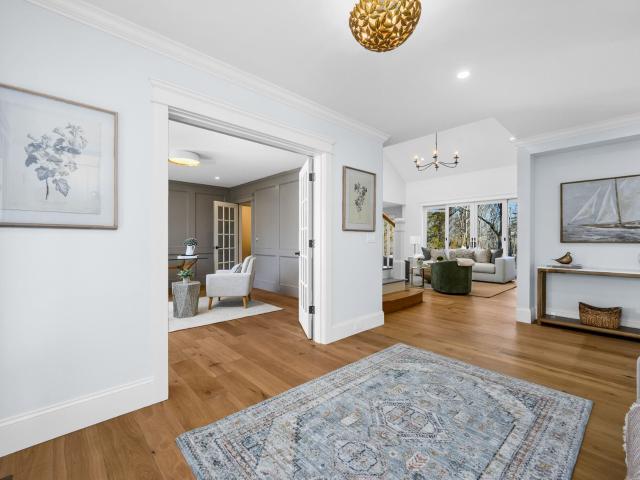 21 Seneca Ln, Sandwich, MA