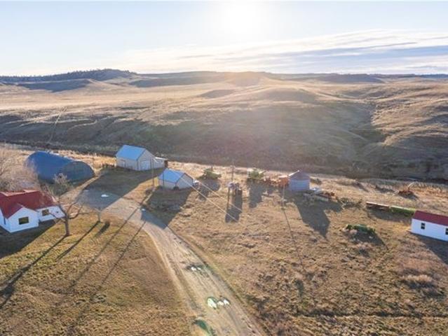 21 Seitz Rd, Broadview, MT 59046