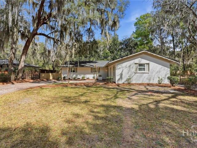 21 Sheridan Cir, Savannah, GA 31406