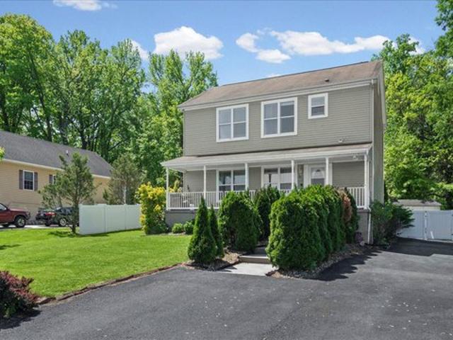 21 Sidewell Ct, Baltimore, MD 21221