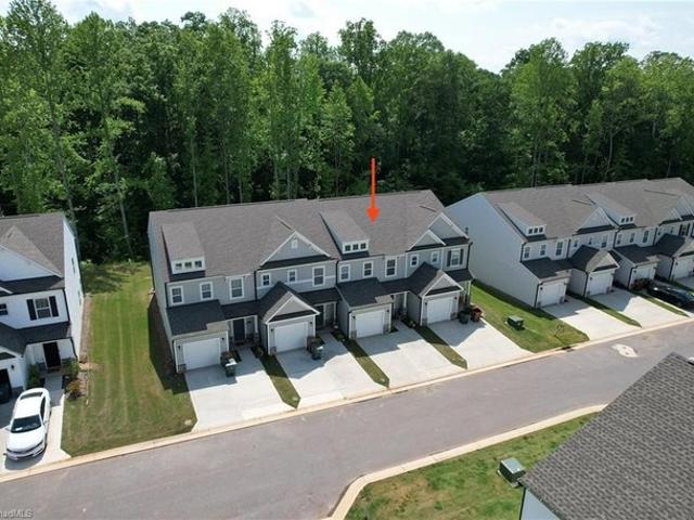 21 Stardust Trl, Greensboro, NC 27455