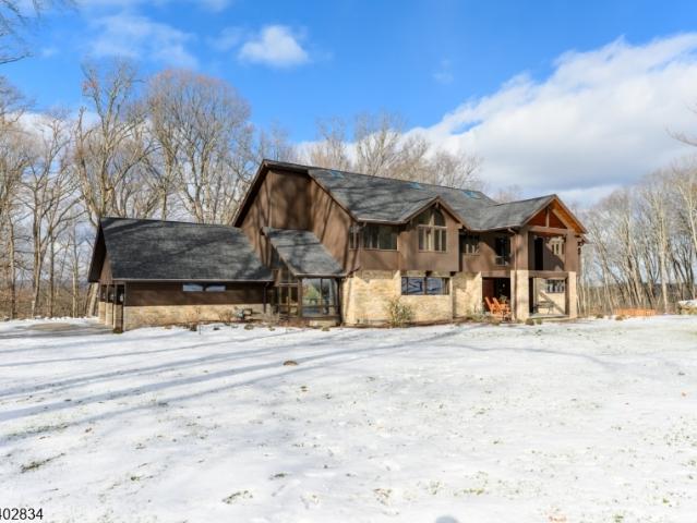 21 Starrett Ct, Sparta, NJ 07871 | MLS #4002 | Compass