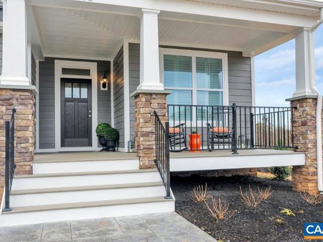 21A Steep Rock Pl