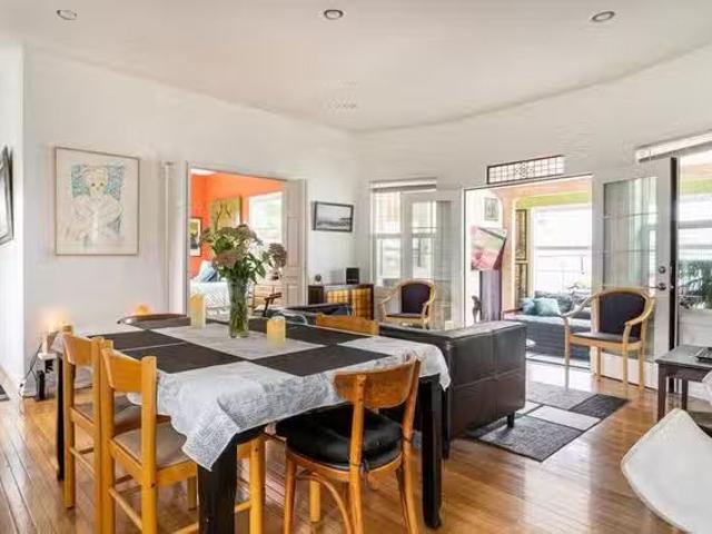 21st Avenue